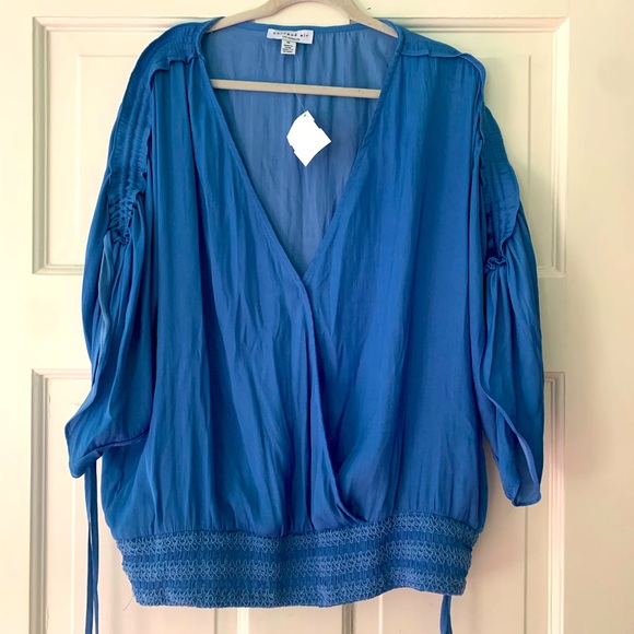 Current Air | Tops | Current Air Top | Poshmark